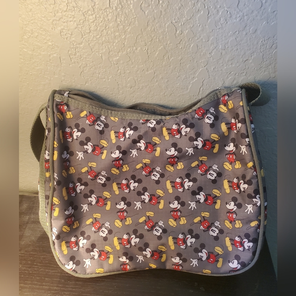 Adorable Disney Mickey Mouse Hobo Bag/Purse - Gem